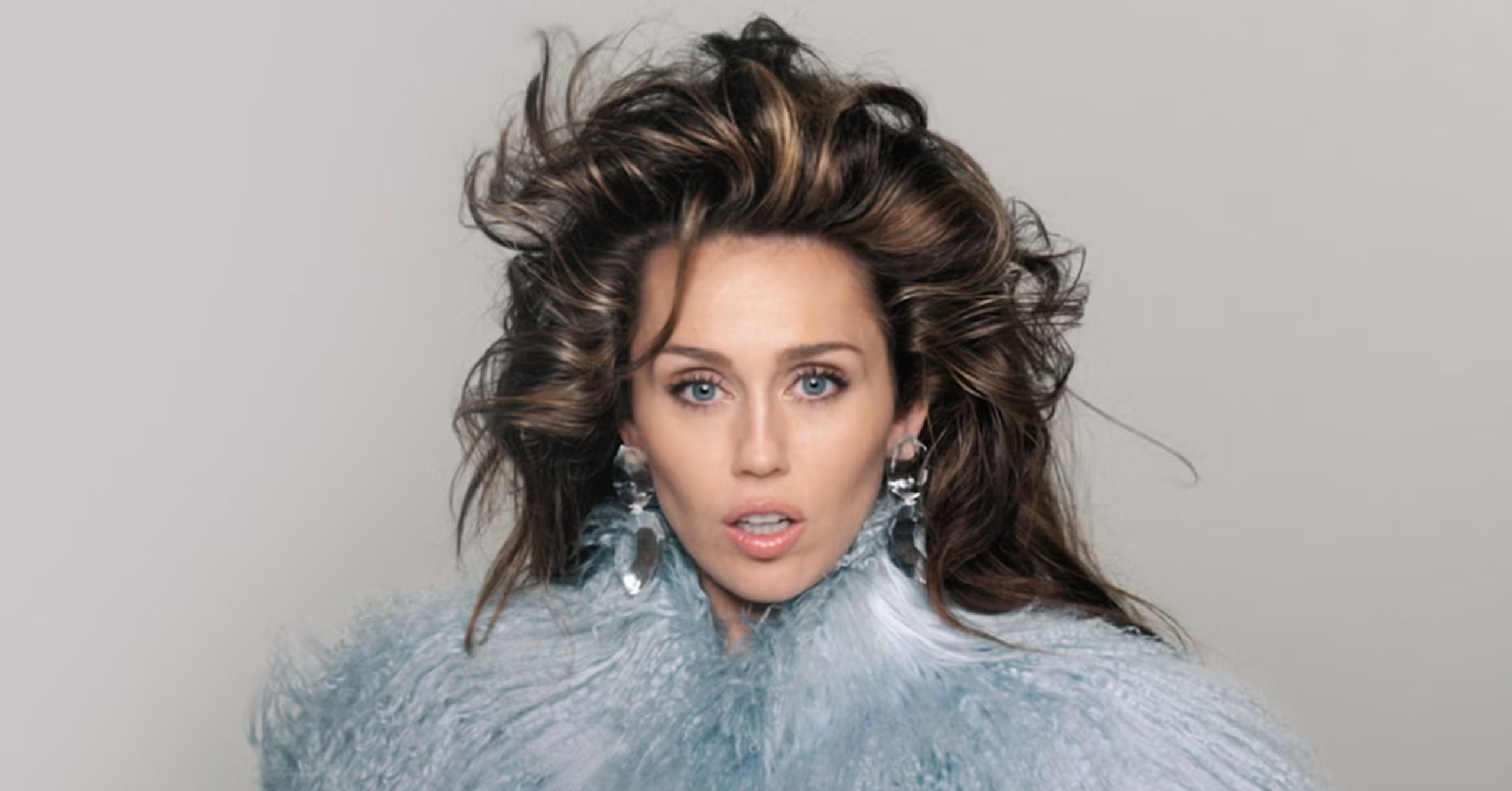 Miley Cyrus & Pharrell Williams Drop "Doctor (Work It Out)"