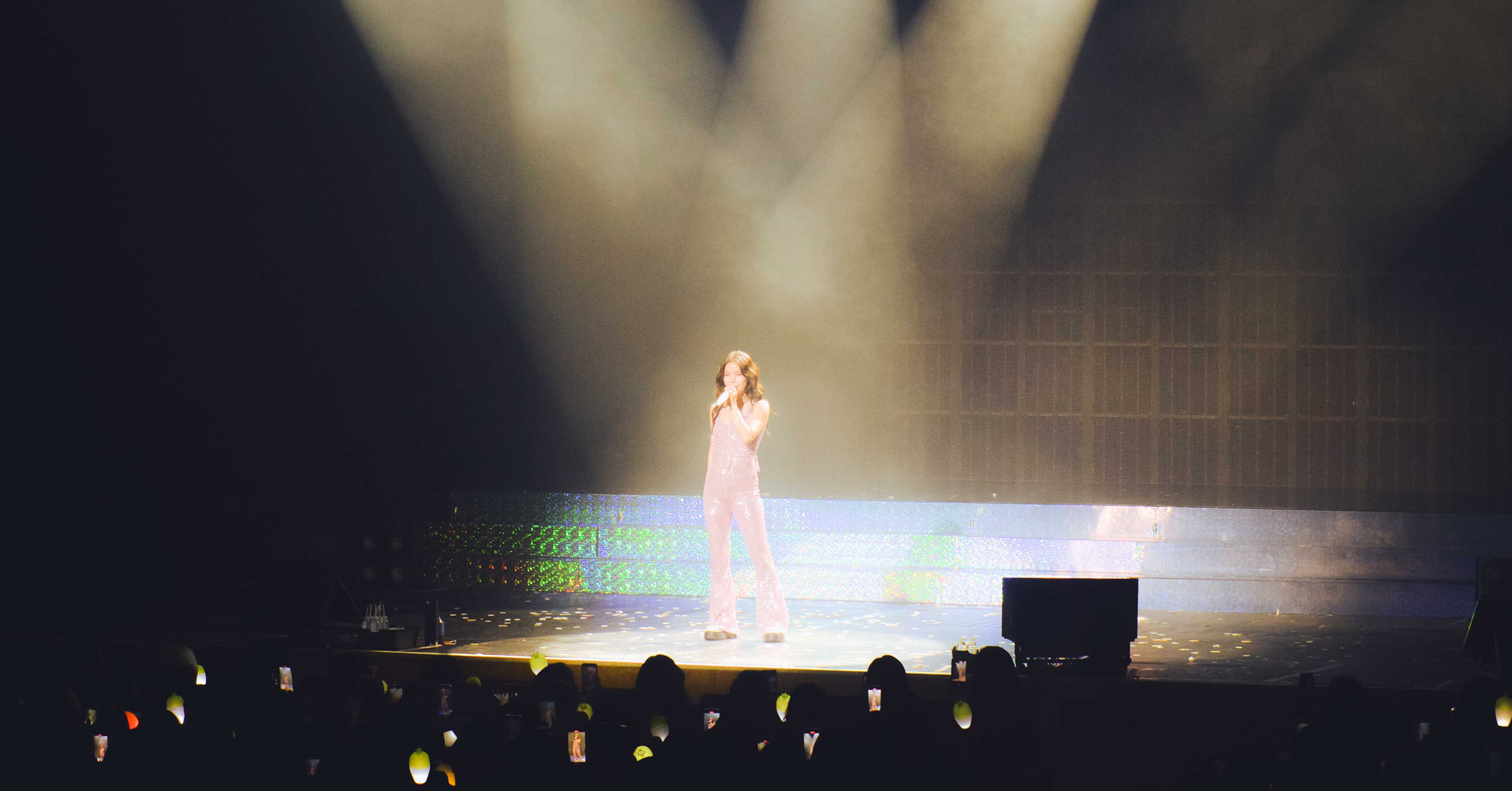 MAMAMOO's Solar Celebrate Pride And Power In Manila Concert